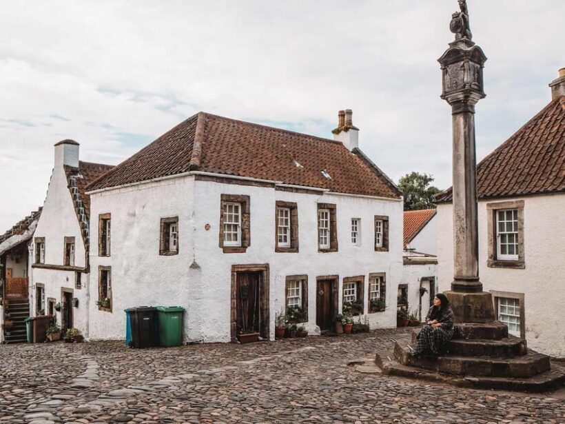 Edinburgh  Top Outlander Highlights Walking Tour - The Value of Guided Small Group Tours