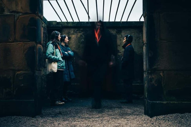 Edinburgh: Underground Vaults and Graveyard Evening Tour - What to Expect from the Edinburgh Underground Vaults and Graveyard Tour