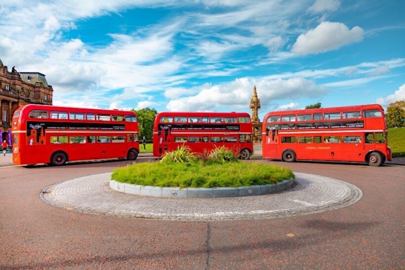 Edinburgh: Vintage Bus Tour with Afternoon Tea or Gin - A Detailed Look at the Tour Experience