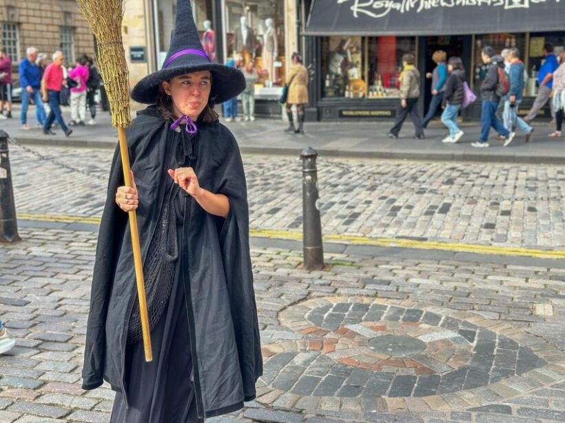 Edinburgh: Witches Old Town Walking Tour & Underground Vault - FAQ