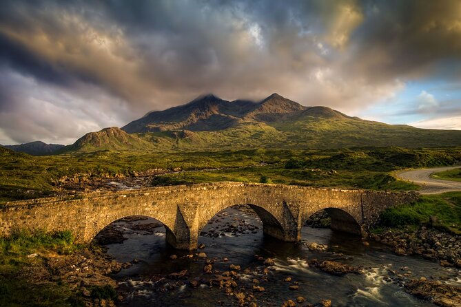 Edinburgh:5-Day Isle of Skye, Inverness & Loch Ness Tour W/Hostel - The Lowest Price Guarantee