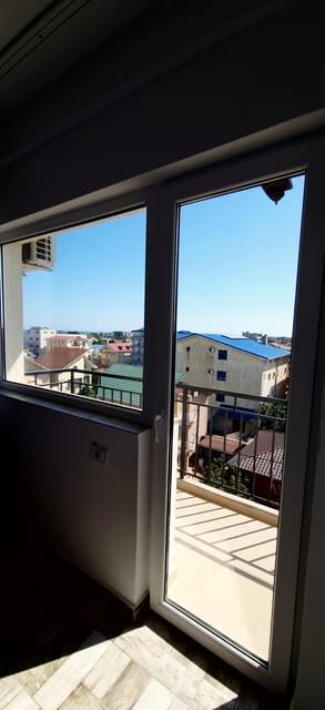 Eforie Nord: Blue Sky Hotel Accommodation with Breakfast - Key Points