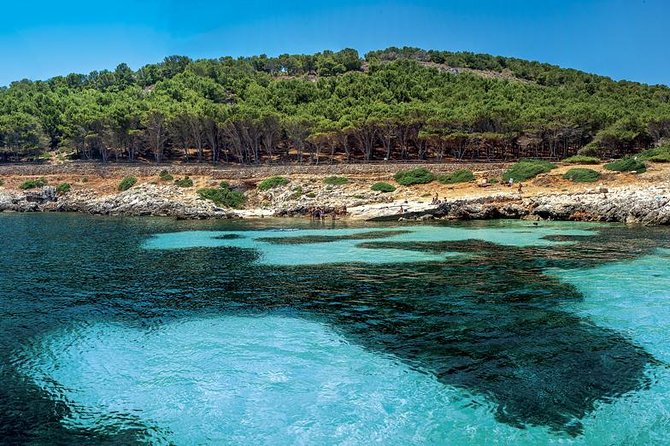 Egadi Sail Boat Tour to Favignana and Levanzo From Trapani - Exploring Favignana