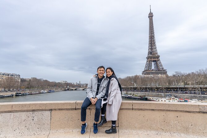 Eiffel and La Seine Photo Shoot - Paris Photographer - Photoshoot Experience Overview