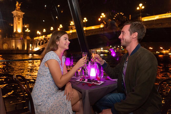 Eiffel Tower Access, Seine Dinner Cruise and Moulin Rouge Show - Customer Feedback