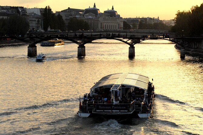 Eiffel Tower Dinner Experience and Sightseeing Seine River Cruise - Pricing and Booking Considerations