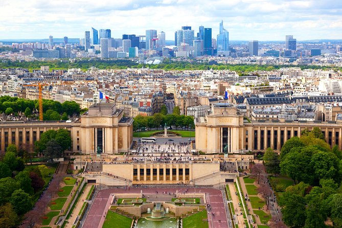 Eiffel Tower Elevator Tour with Optional Summit & Cruise Access - Who Should Book This Tour?