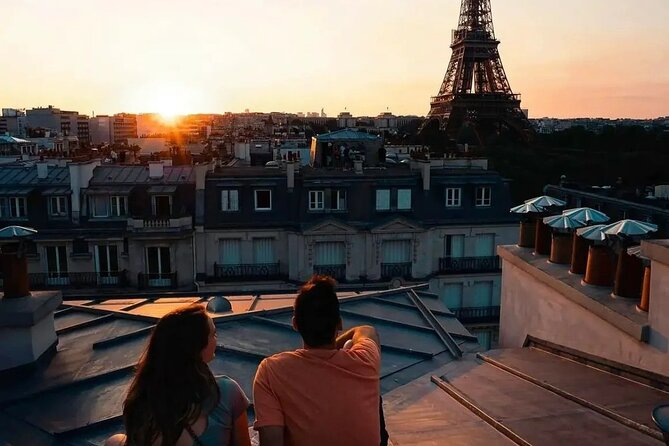 Eiffel Tower Reserved Access Summit or 2nd Floor Guided by Lift - Highlights of the Tour