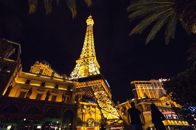 Eiffel Tower Viewing Deck Admission Ticket at Paris Las Vegas - The Experience and Its Setting