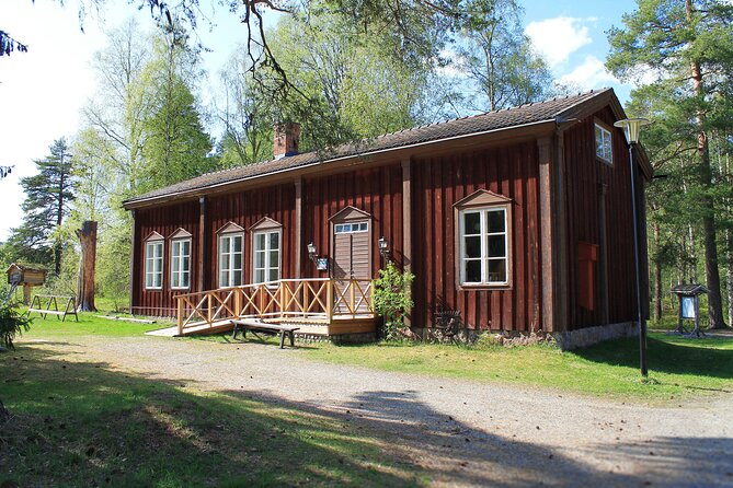 Eila's Time Travels: A Lycksele Family Walking Tour Game - Frequently Asked Questions