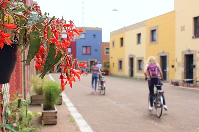 Eindhoven: Guided Bicycle Tour of the Highlights of Eindhoven - Exploring the City by Bicycle