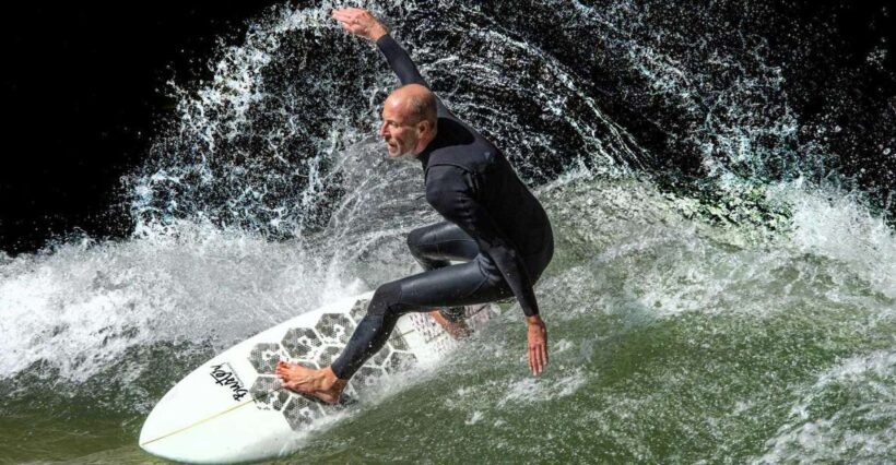 Eisbachwelle: Surfing in the center of Munich - Germany - Eisbachwelle: Surfing in the Center of Munich – Germany
