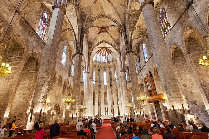 El Born: Basilica of Santa María Del Mar Tour & Terrace Experience - Exploring the Basilica of Santa María Del Mar