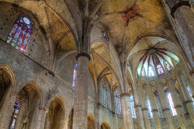 El Born: Basilica of Santa María Del Mar Tour & Terrace Experience - Meeting and Pickup Details