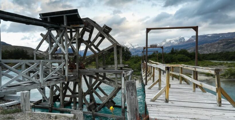 El Calafate: Glacier Cruise & Trekking at Estancia Cristina - An In-Depth Look at the Tour Experience