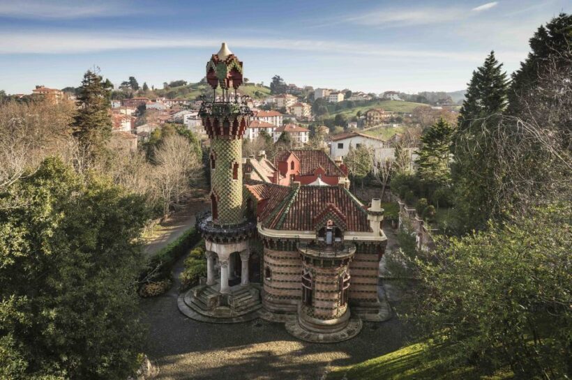 El Capricho Entrance Ticket - Key Points