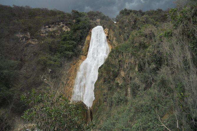 El Chiflon Waterfalls and Montebello Lakes Day Trip from Tuxtla Gutiérrez - Real Traveler Impressions