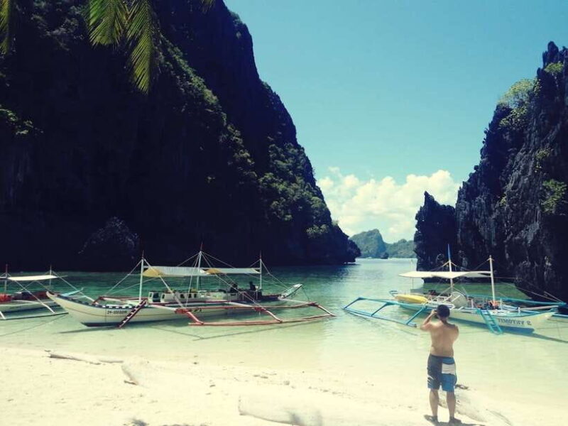 El Nido: Hidden Beaches and Lagoons Boat Hopping Tour D - Key Points