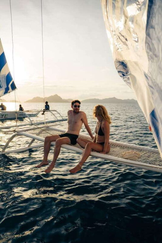 El Nido Islands: Shared Paraw Sunset Sailing - Overview of the Shared Paraw Sunset Sailing Experience