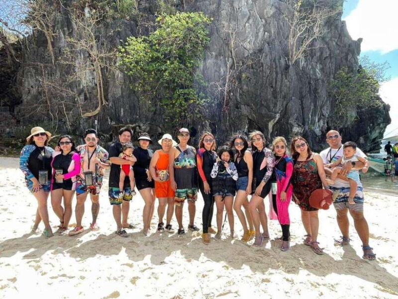 EL NIDO: Private Island Hopping Tour A with BUFFET LUNCH - What Makes This Tour Special?