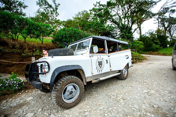 El Tigre Waterfalls Hiking Tour With Lunch and Nature Guide - Exceptional Cuisine and Horseback Riding