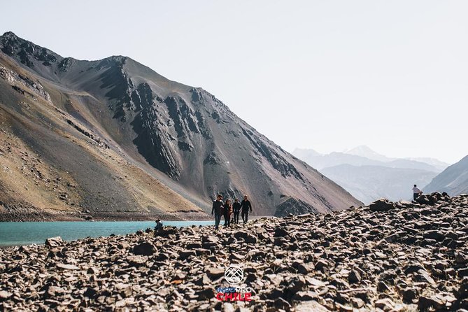 El Yeso Reservoir and Plomo Hot Springs in a Semi-Private 4x4 - Tour Availability