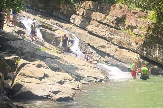 El Yunque Rainforest Waterslides Transport from San Juan - FAQ