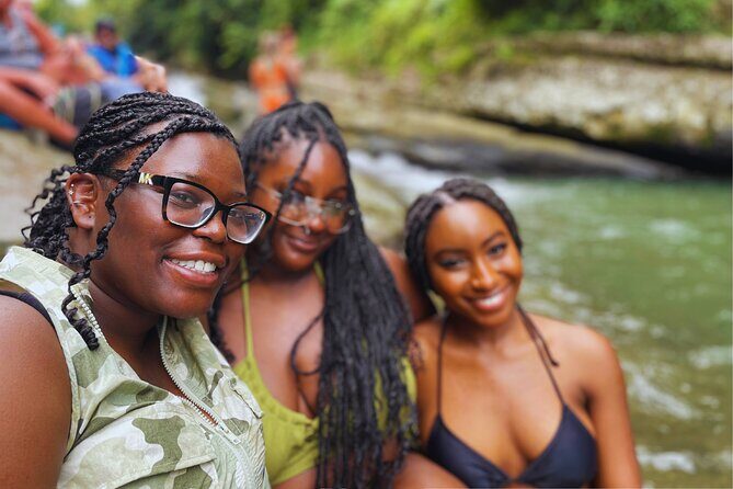 El Yunque: Waterslide and Plus Beach Round Trip - FAQ