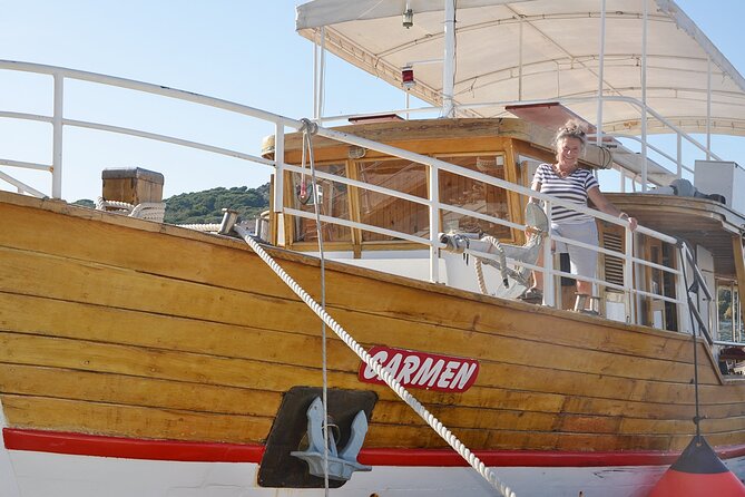 Elaphite Islands Boat Cruise in Dubrovnik - Meeting and Pickup