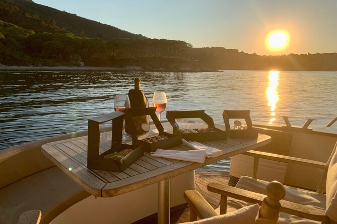 Elba Island - Aperitif on the Boat at Sunset - Private - Logistics and Meeting Details