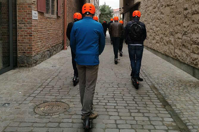 Electric Scooter Tour: Full Tour (Old Town + Jewish Quarter) - Scooter Safety and Training