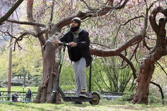 Electric Scooter Tour of Central Park in Spanish - Who Should Consider This Tour?