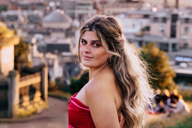 Elegant Professional Private Photoshoot Tour in Edinburgh - Balancing Value and Authenticity