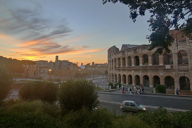 Elegant Rome by Night Tour and Dinner in a Local Restaurant - Tour Experience and Highlights