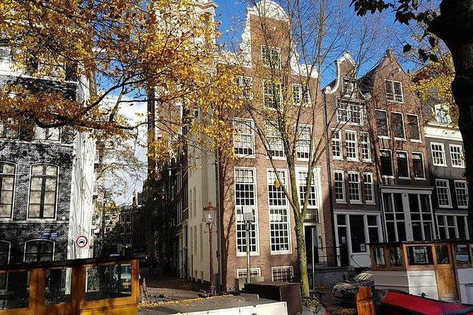 Elisabeth's Tailor made tours and services in Amsterdam and the Netherlands. - FAQs