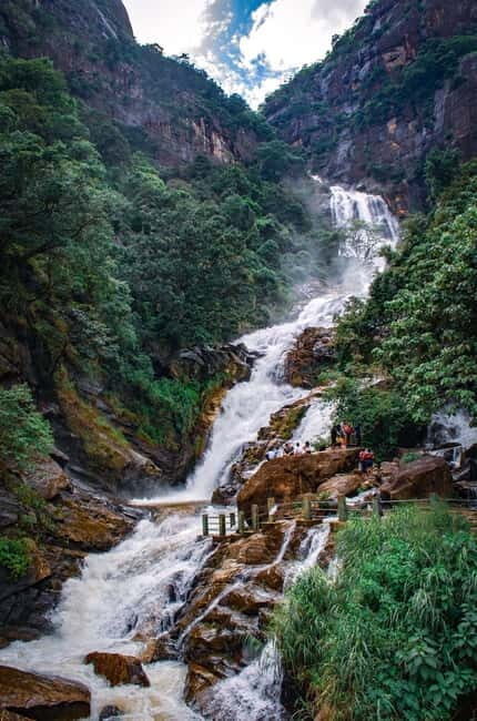 Ella: Ella Rock, 9 Arch, Little Adams Peak, & Waterfall Tour - Who Should Consider This Tour?