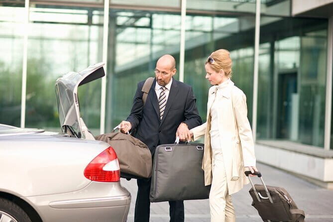 Ella Hotel to Udawalawe Transfers - Ella Hotel to Udawalawe Transfers: A Practical Guide