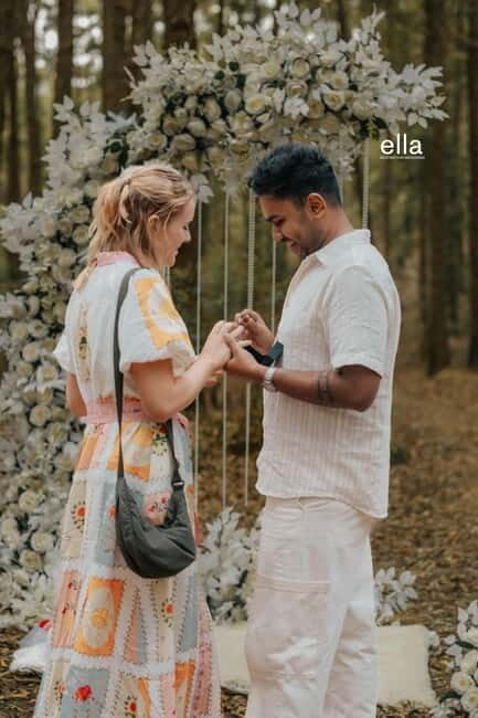Ella Sri Lanka: Book Your Marriage Proposal Photoshoot - The Photographer and Service Quality