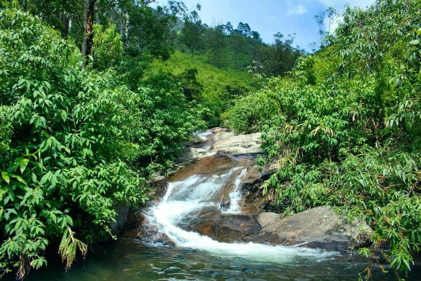 Ella: Waterfall hunting Hike to Bambarakanda and Lanka Falls - FAQ
