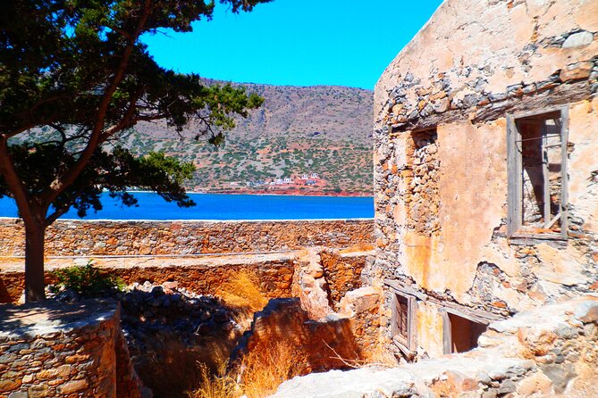 Elounda: Spinalonga Prof. Guided Boat Tour w/ BBQ + Swimming - FAQs