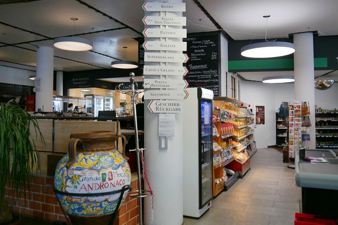 Elphi Plaza and HafenCity Culinary - The Food Tour - Knowledgeable Local Guides