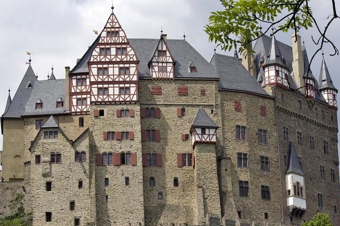 Eltz Castle Small-Group Tour From Frankfurt With Dinner - Dining Experience Along the Rhine