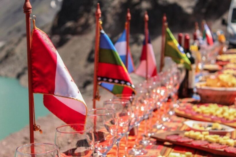 Embalse el Yeso + Termas de Colina with picnic - Full day - Authenticity, Value, and Practical Tips