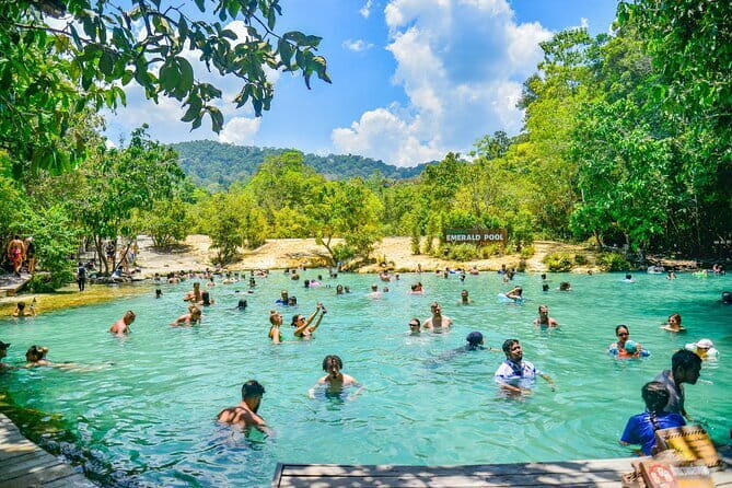 Emerald Pool, Hot Springs and Tiger Cave Temple Private Day Trip - Exploring Krabis Natural and Cultural Gems: A Review of the Emerald Pool, Hot Springs, and Tiger Cave Temple Private Day Trip