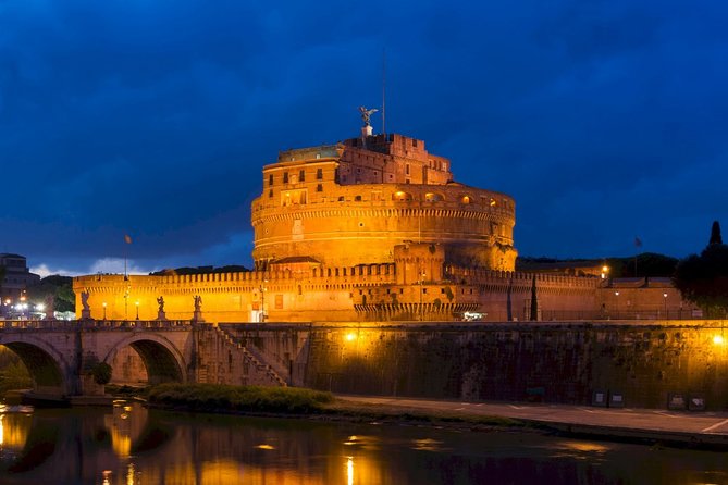 Enchanted Evening: Private Chauffeured Tour of Rome by Night - What Makes This Tour Stand Out