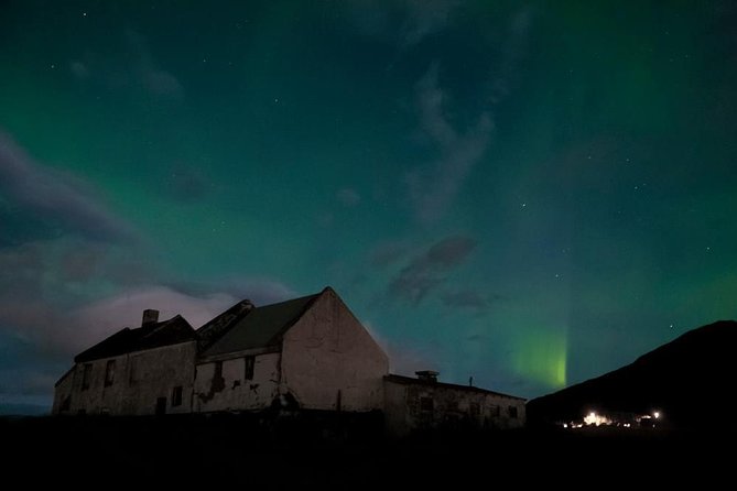 Enchanted Northern Lights: Hot chocolate & Photos - Small Group! - The Final Word