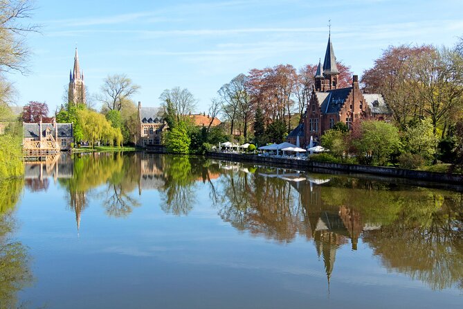 Enchanting Bruges Exploration Game and Self-Guided Tour - Accessibility and Group Information