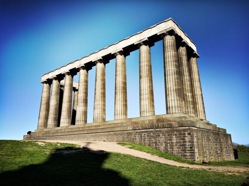 Enchanting Edinburgh: Half-Day Walking Tour with Local Guide - Why Choose This Tour?