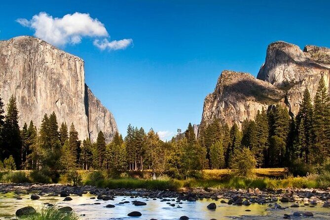 Enchanting small group Yosemite National Park Tour from Cupertino - Breathtaking Panoramas from Tunnel View