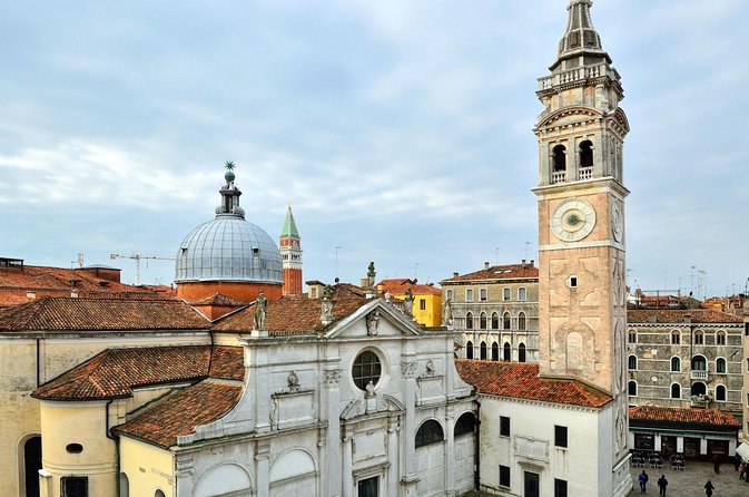 Enchanting Venice: City Walk & Majestic Gondola Ride! - Gondola Ride Highlights